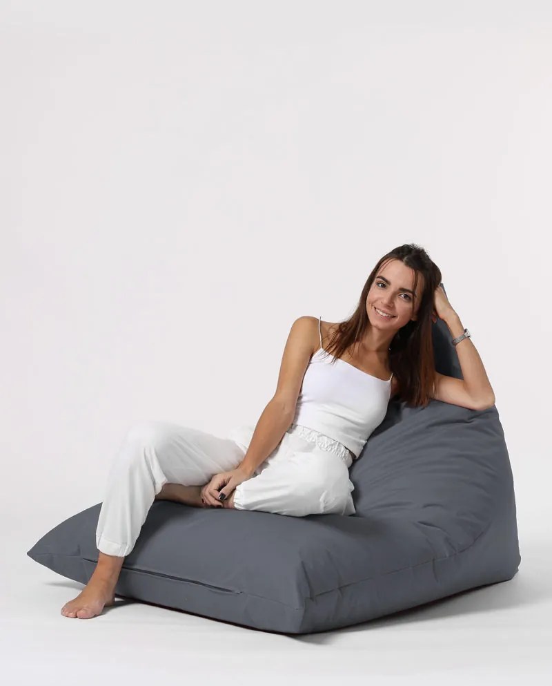 Atelier del Sofa Zahradní sedací vak Pyramid Big Bed Pouf - Fume, Kouřová