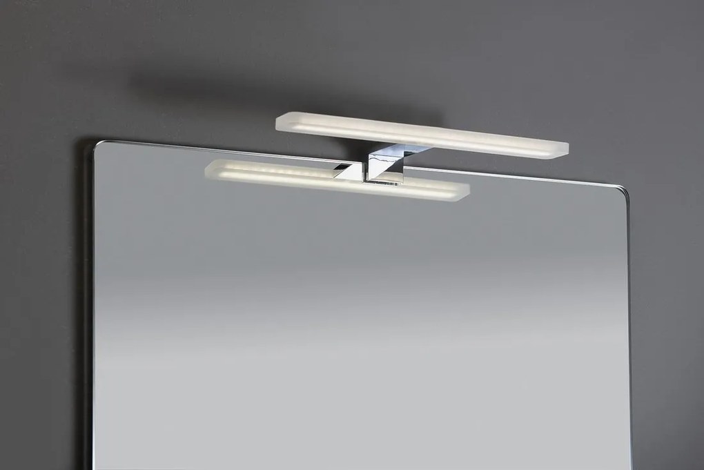 Sapho Sapho, MIRAKA LED svítilna, 5W, 230V, 300x35x120mm, akryl + chrom, MR300