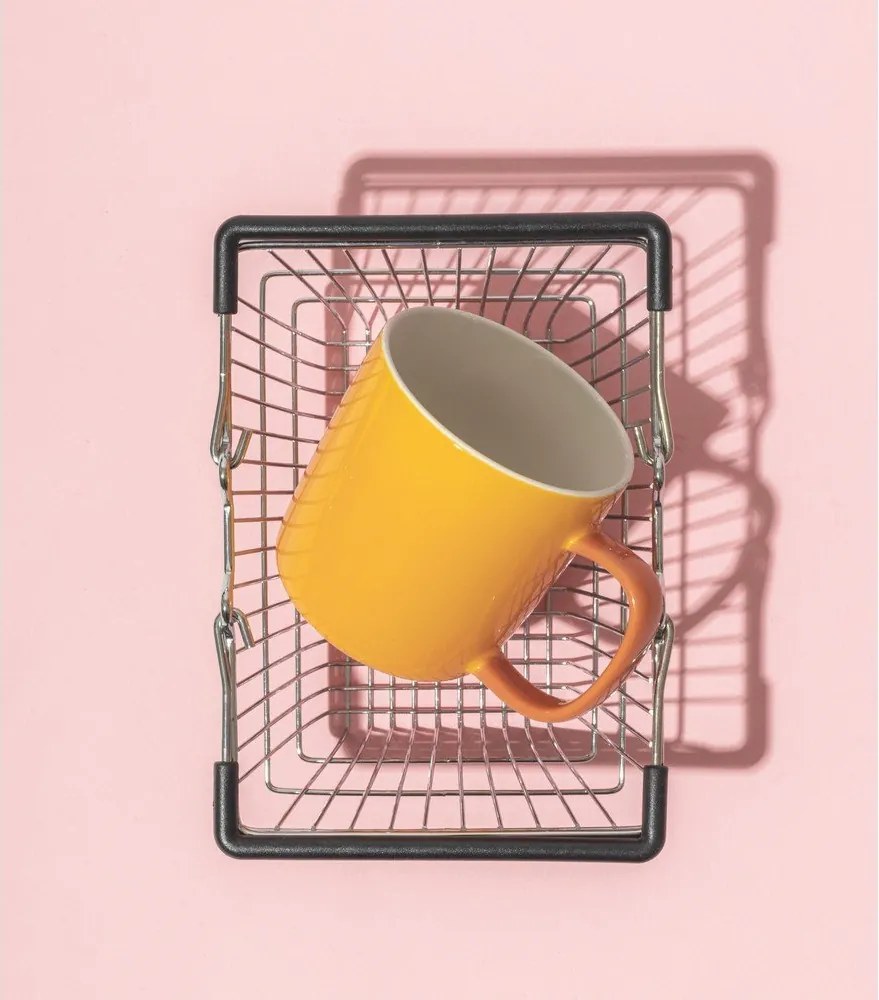 Oranžový hrnek z kostního porcelánu 370 ml Mae – ONA
