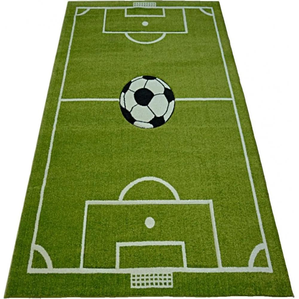 Dětský kusový koberec Fotbalové hřiště zelený 160x220cm