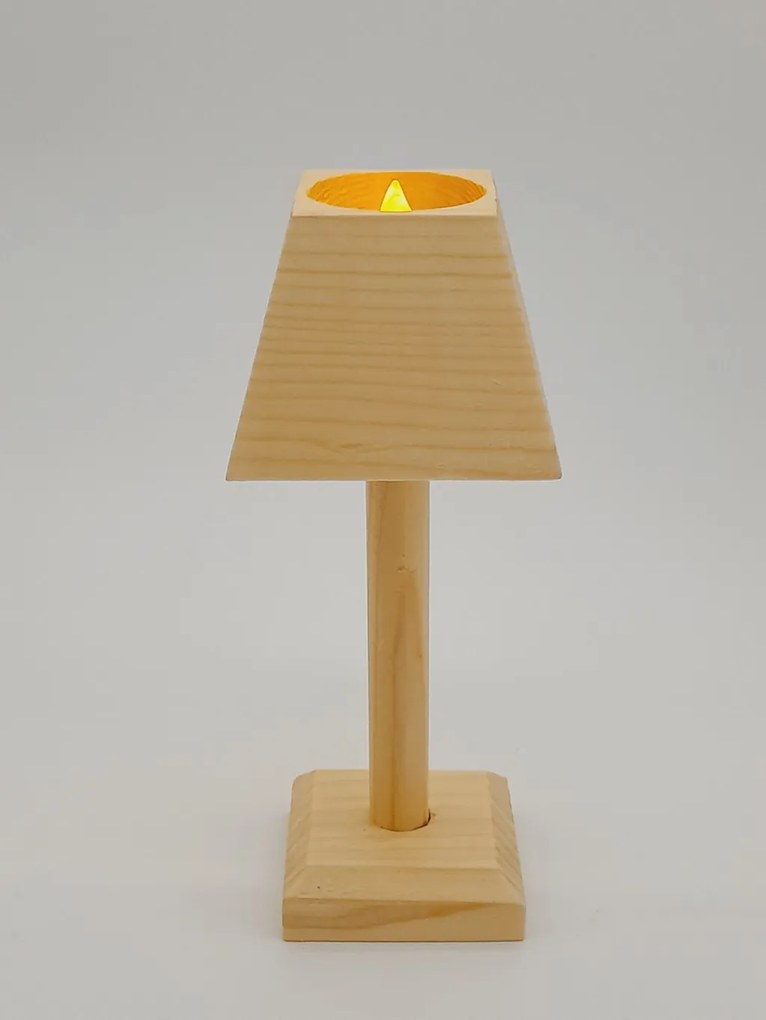 Dekorace Dřevo výrobky Dřevěná lampička s LED svíčkou 23/PR