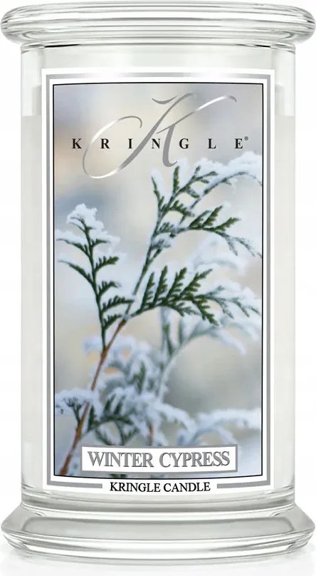 Winter Cypress – Kringle Candle – velká svíčka se dvěma knoty (624 g)