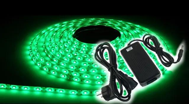 ECOLIGHT LED pásek KOMPLET - SMD 2835 - 5m - 300/5m - 4,8W/m - zelený + konektor a zdroj