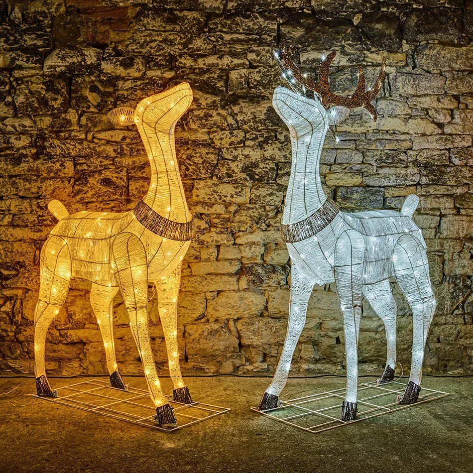 3D LED svítící laň, 150 cm, teple bílá, 140 LED, IP44 venkovní