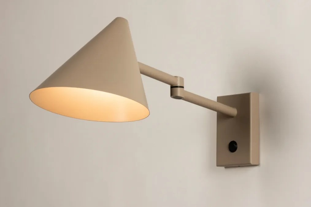 Nástěnné designové svítidlo do ložnice s vypínačem Florentia Taupe