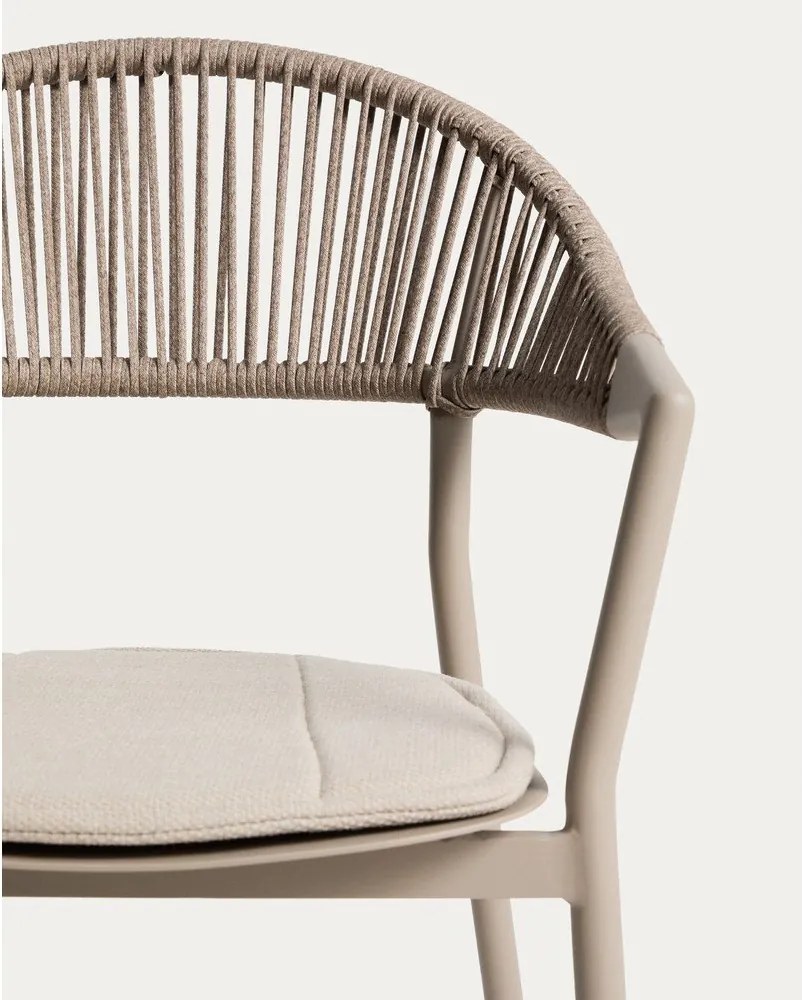 Taupe polstrovaná zahradní židle Alimia – Kave Home