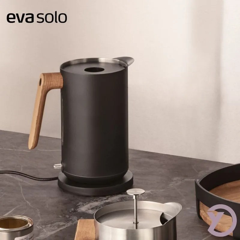 Rychlovarná konvice Eva Solo NORDIC KITCHEN 1,5l černá