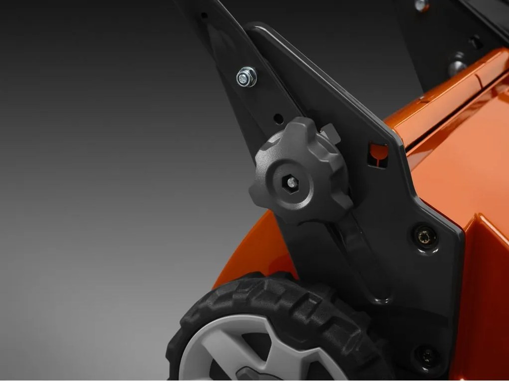 Aku sekačka LC 247i Husqvarna (bez baterie a nabíječky)