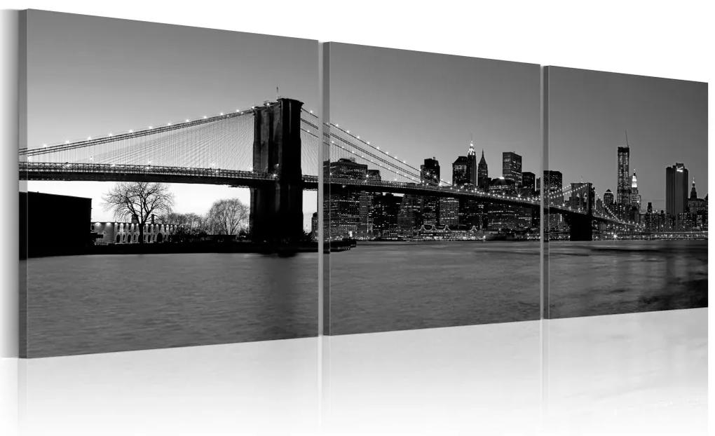 Obraz New York a šedost dne (3-dílný) - architektura města a most