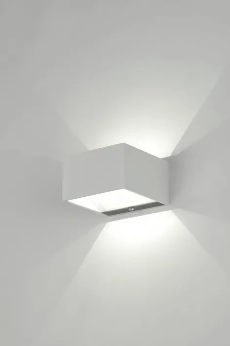 Nástěnné LED svítidlo Toronto White