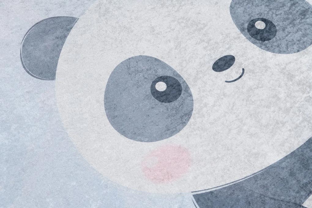 Dětský koberec s roztomilou pandou na obláčku