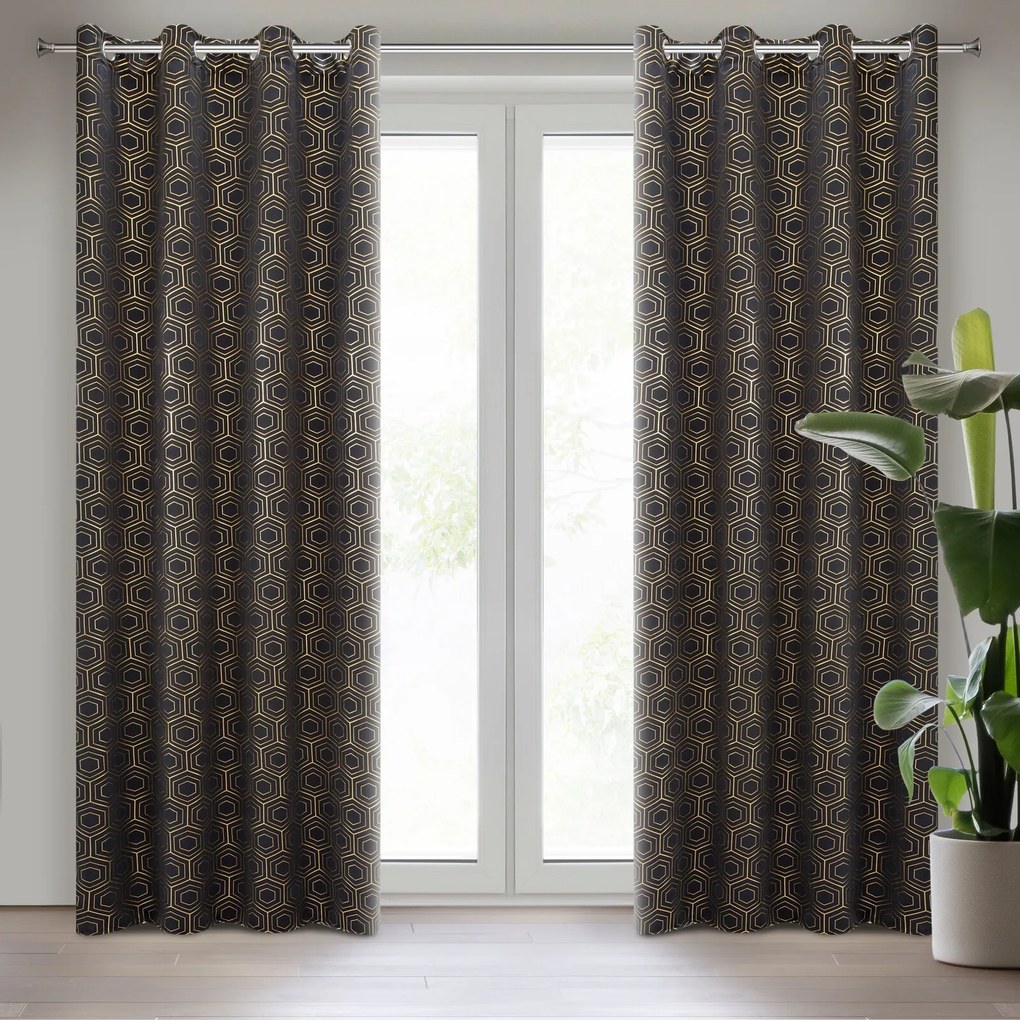 ZÁVĚS NA KROUŽCÍCH KAJE 135X250 CMVZOROVANÁ