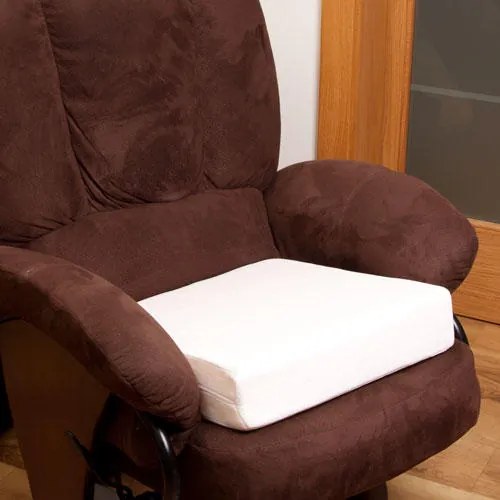Zvýšený sedák na židli