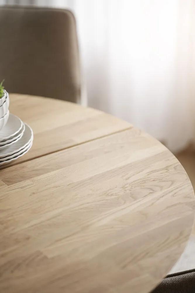 Rowico Přírodní dubový jídelní stůl Carradale 130 cm s černými nohami V