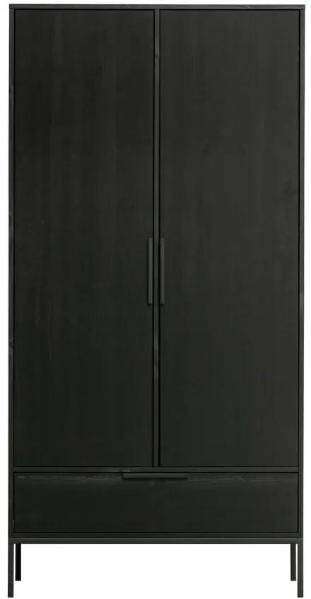 OnaDnes -20% Hoorns Černá borovicová šatní skříň Mutas 200 x 100 cm