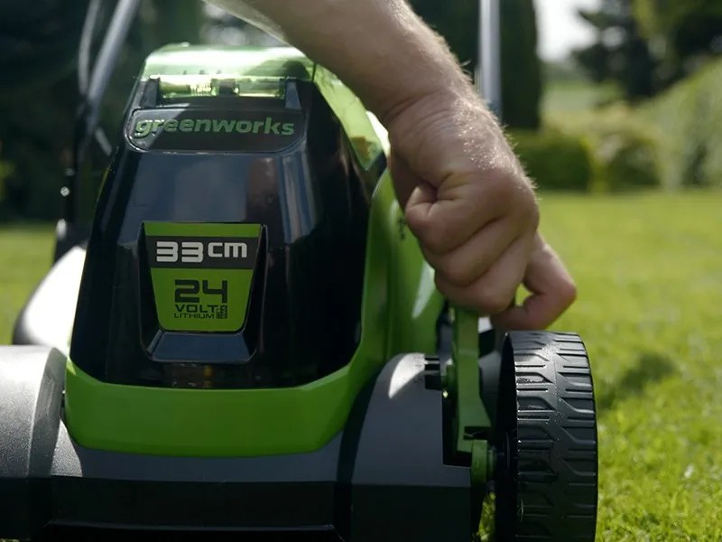 AKU Rotační sekačka Greenworks GD24LM33 24V