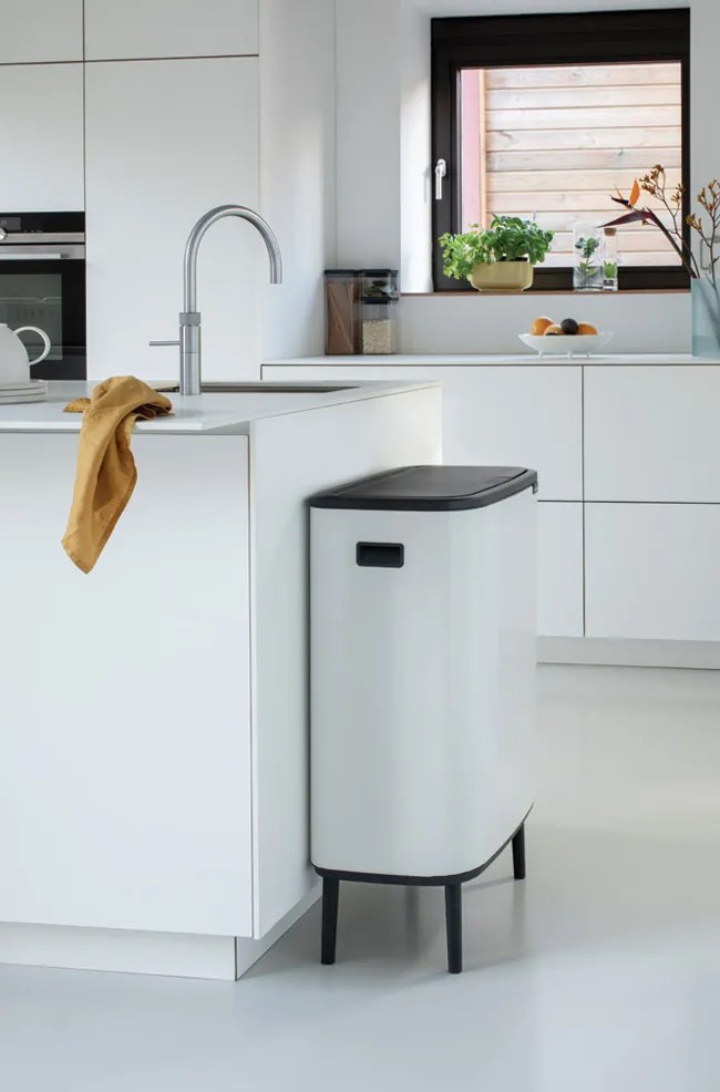 Brabantia BO Touch Bin 60L HI bílá