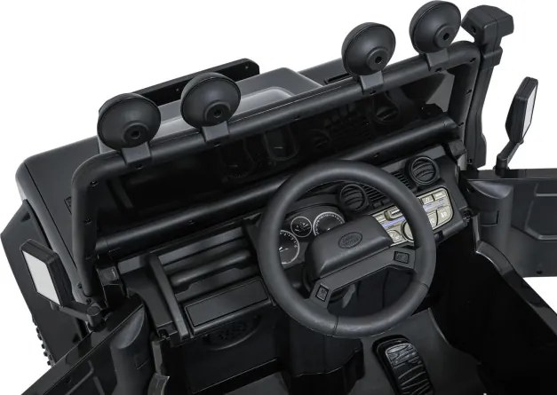Elektrické autíčko Land Rover Defender 110 SVX černé