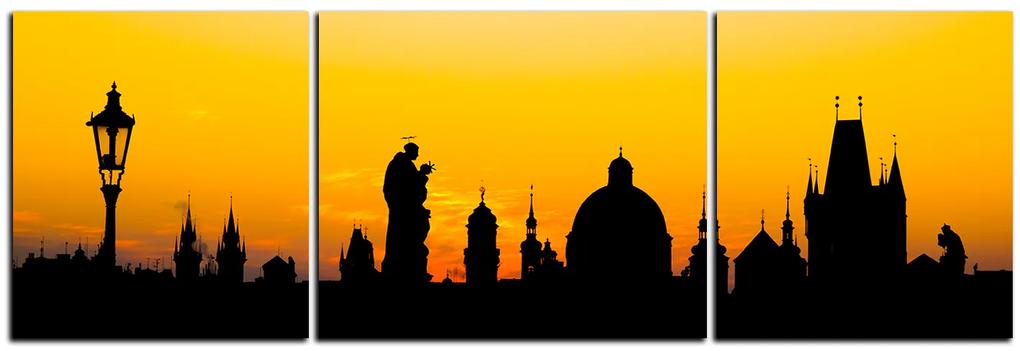 Obraz na plátně - Siluety věží a sochy v Praze - panoráma 5112C (120x40 cm)