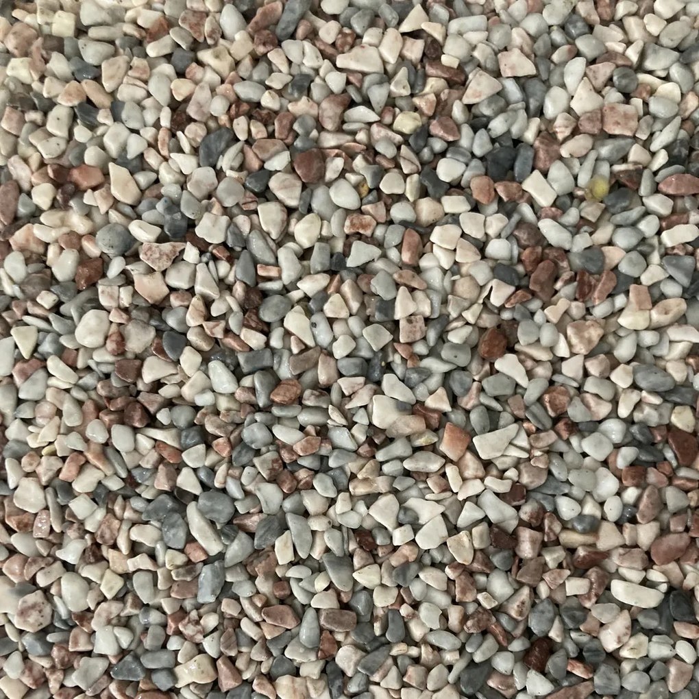 Báča Beton Kamenný koberec na podlahu Bali Frakce: Střední (1 – 4 mm), vydatnost setu 1,8 m², Doporučené použití v: exteriéru - dvousložkový polyuretan