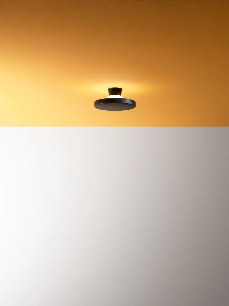 Linea Light 8672 MyWhite_Bond_W, černé venkovní nástěnné svítidlo, 12W LED 3000K, prům. 19,7cm, IP65