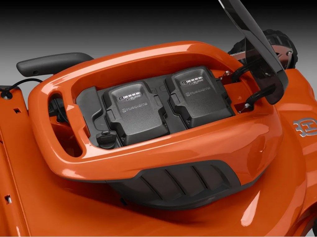 Aku sekačka LC 347iVX Husqvarna včetně baterie a nabíječky