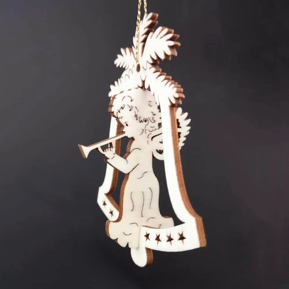 AMADEA Dřevěná ozdoba 3D zvonek - anděl s trubkou 9 cm