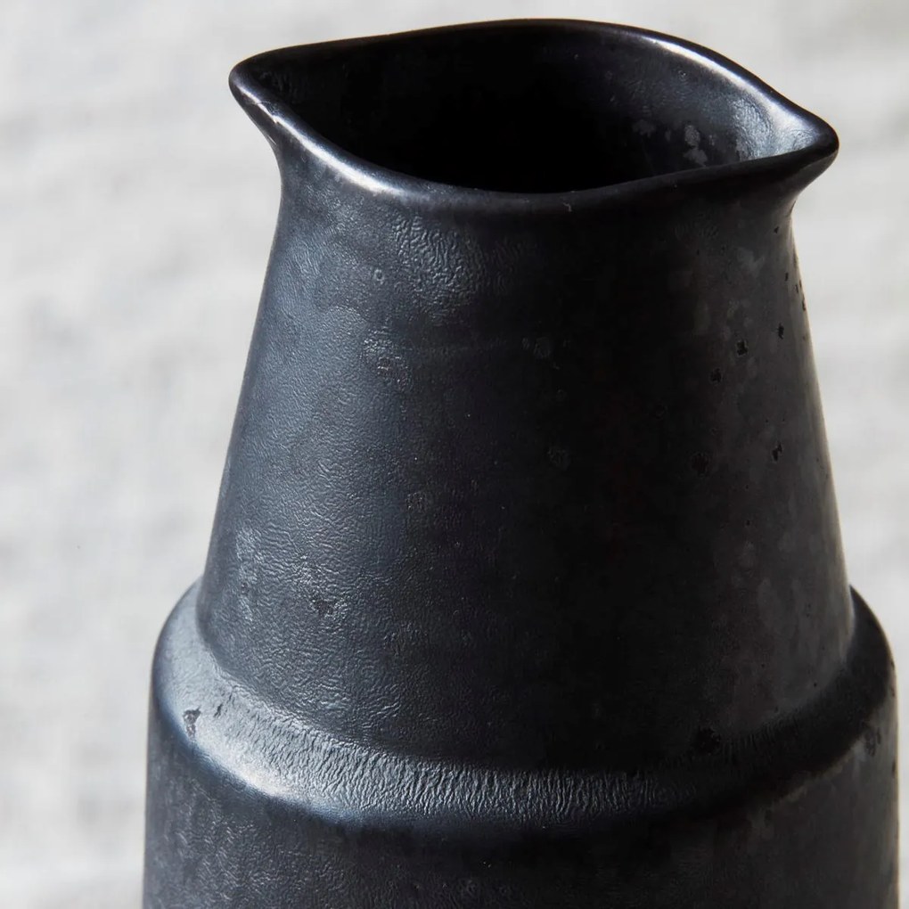 Láhev/ džbán na vodu House Doctor PION V.18cm černohnědý