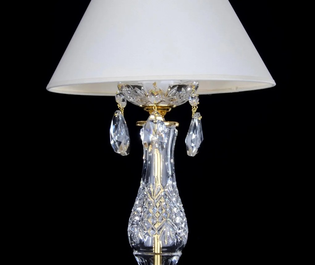 1 bulb crystal design table lamp with cut almonds and the white lapshade