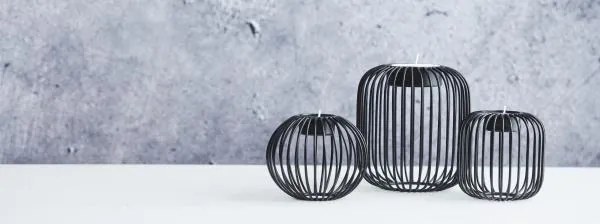Svícen POINT VIRGULE Wire, černý, 10,5 x 9 cm
