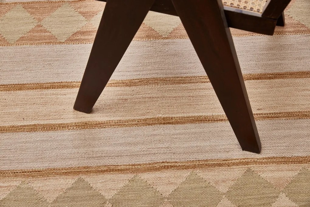 Diamond Carpets India, Ručně vázaný kusový koberec Cosmati DESP P121 Beige Mix, 200x290, béžová, chodba / předsíň