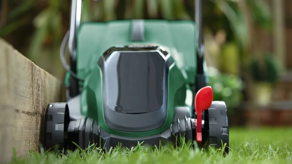 BOSCH CityMower18 aku 0 600 8B9 A00