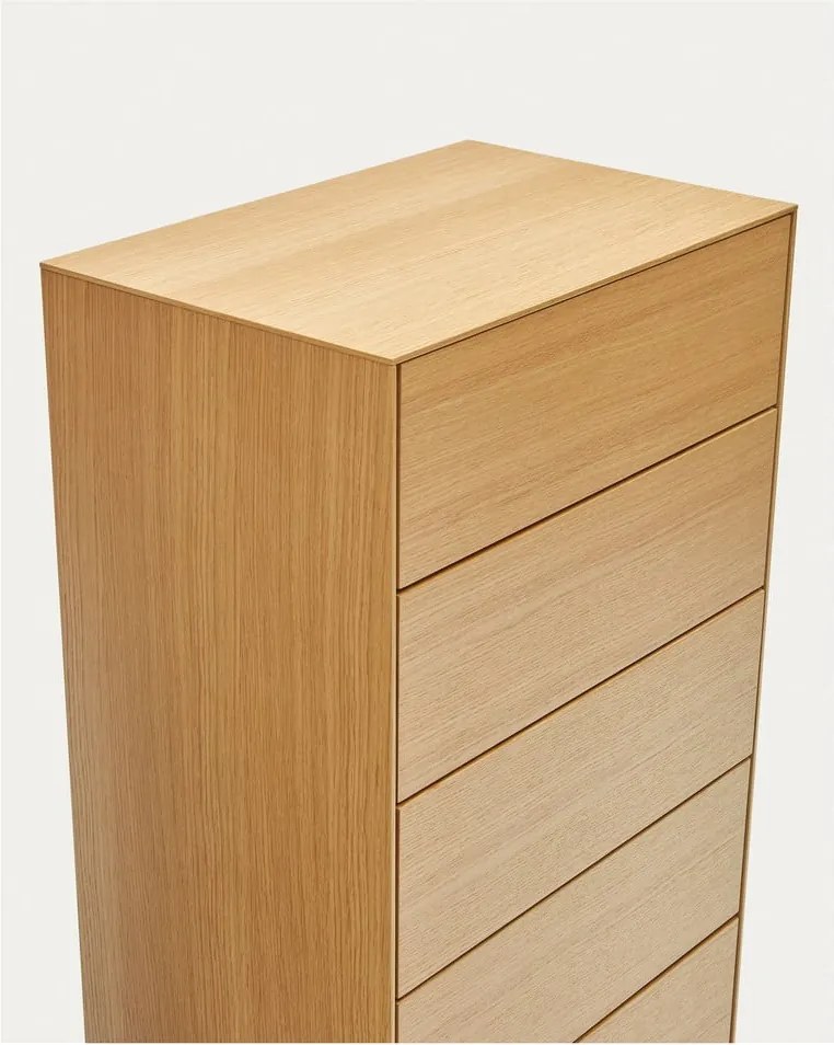 Vysoká komoda v dekoru dubu v přírodní barvě 60x114 cm Vedrana – Kave Home
