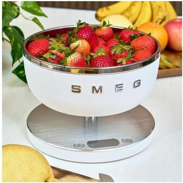 Digitální kuchyňská váha 50's Retro Style – SMEG