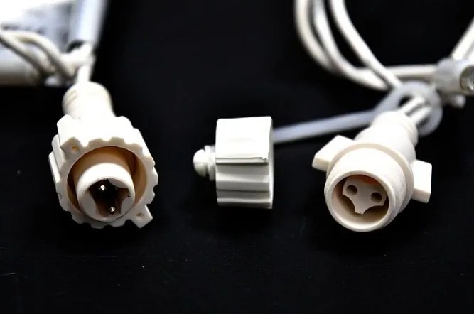 DecoLight SR-036276 Prodlužovací rampouchy PROFI 230V 100 LED studená bílá