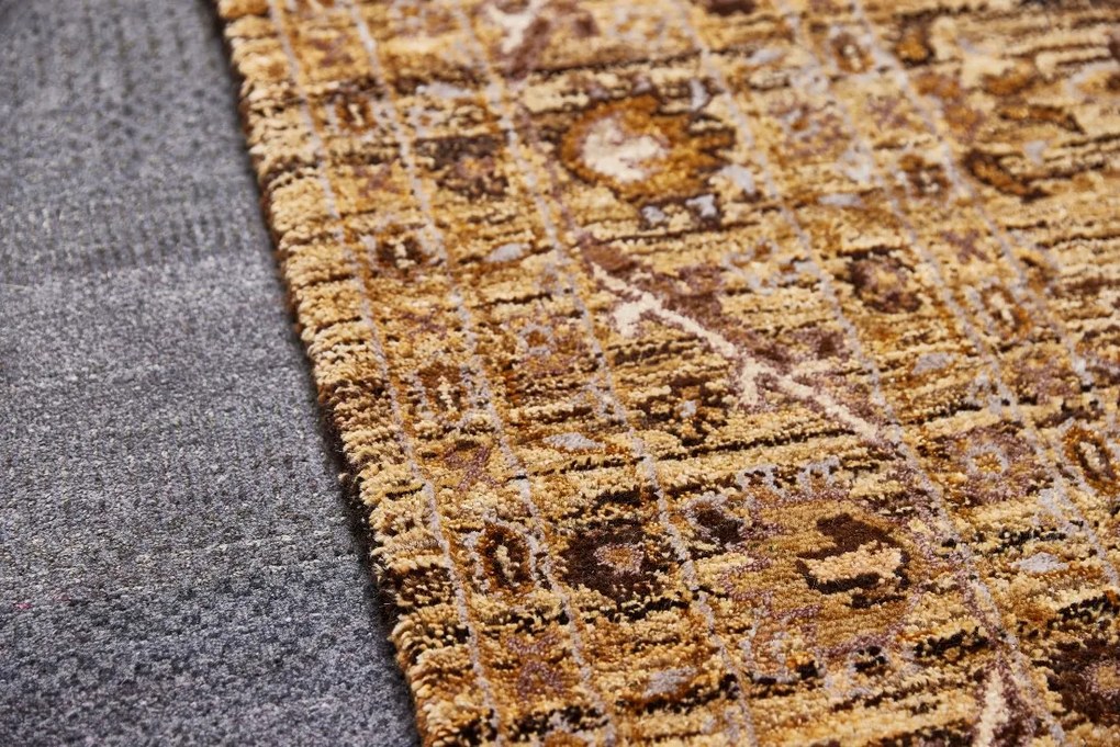 Diamond Carpets India, Ručně vázaný kusový koberec Babylon DESP HK20 Camel Mix, 160x230, hnědá, ložnice