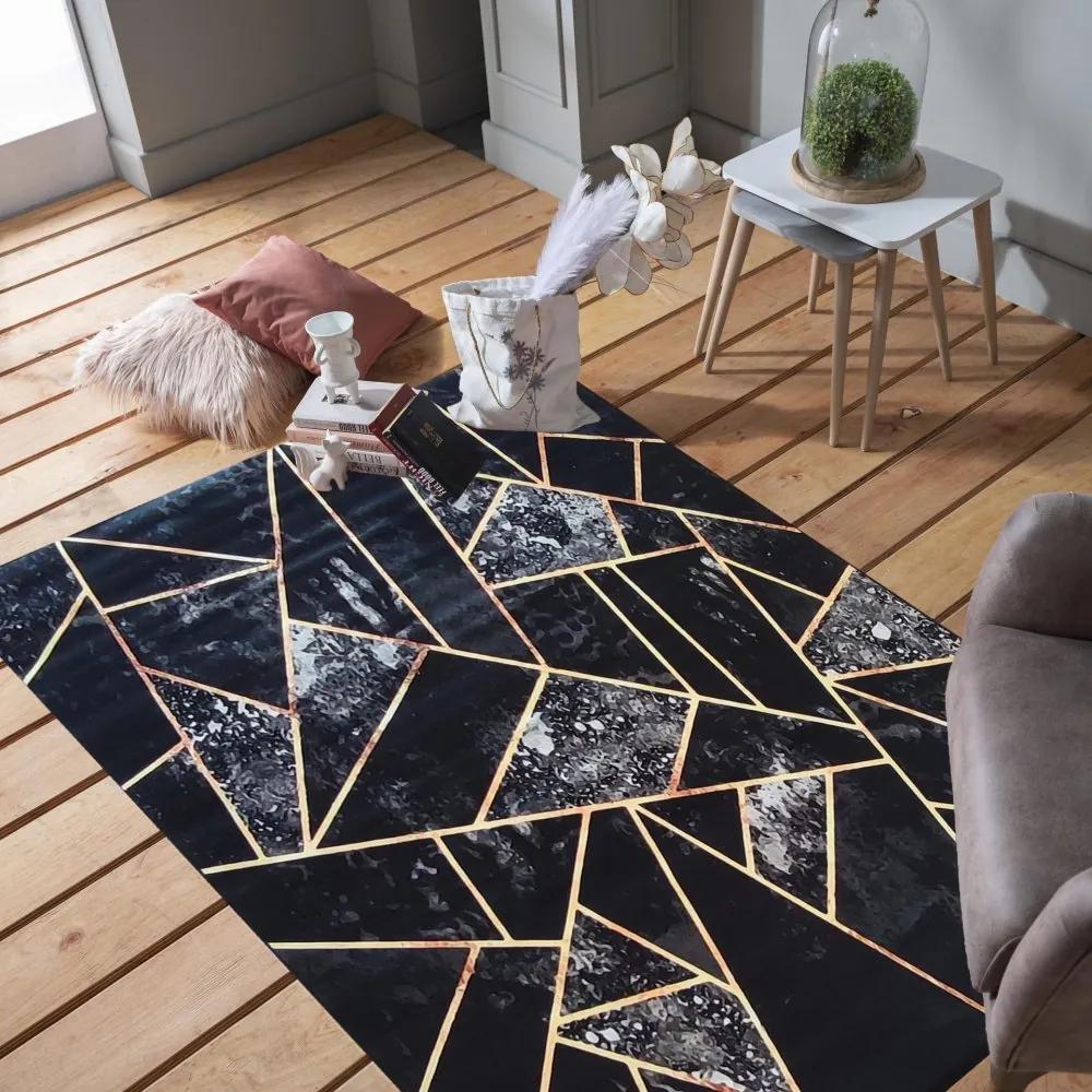 Černý koberec se zajímavými detaily Šířka: 160 cm | Délka: 220 cm