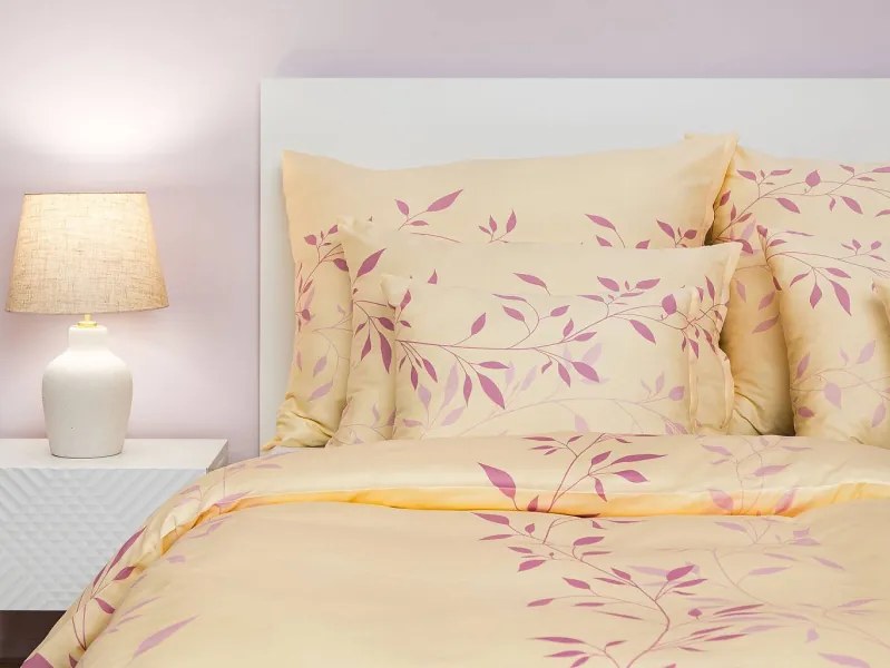 DADKA Flanelové povlečení Mandevila pudrová na banánovém podkladu 140x220, 70x90 cm