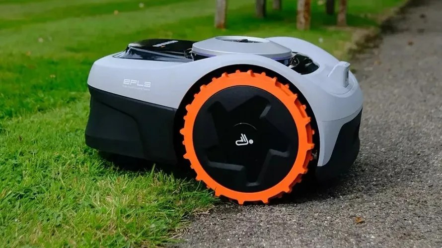 Robotická sekačka Segway Navimow i108E SGW-I108E