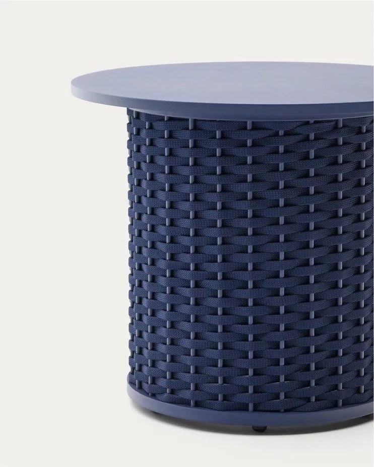 Kovový kulatý zahradní stolek ø 50 cm Sedalis – Kave Home