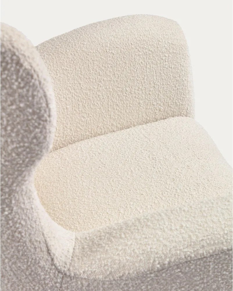 Bílé křeslo z textilie bouclé Patio – Kave Home