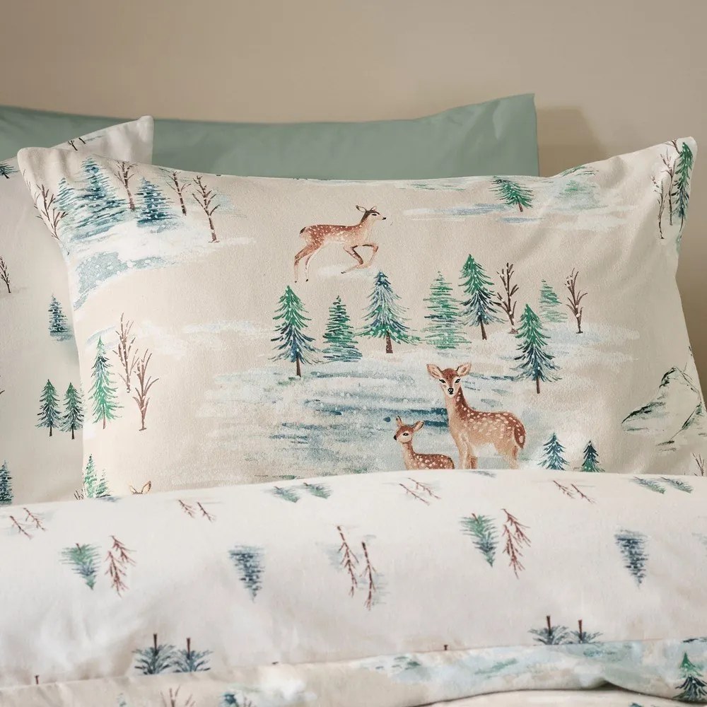 Flanelové povlečení na jednolůžko v přírodní barvě 135x200 cm Brushed Christmas Deer – Catherine Lansfield