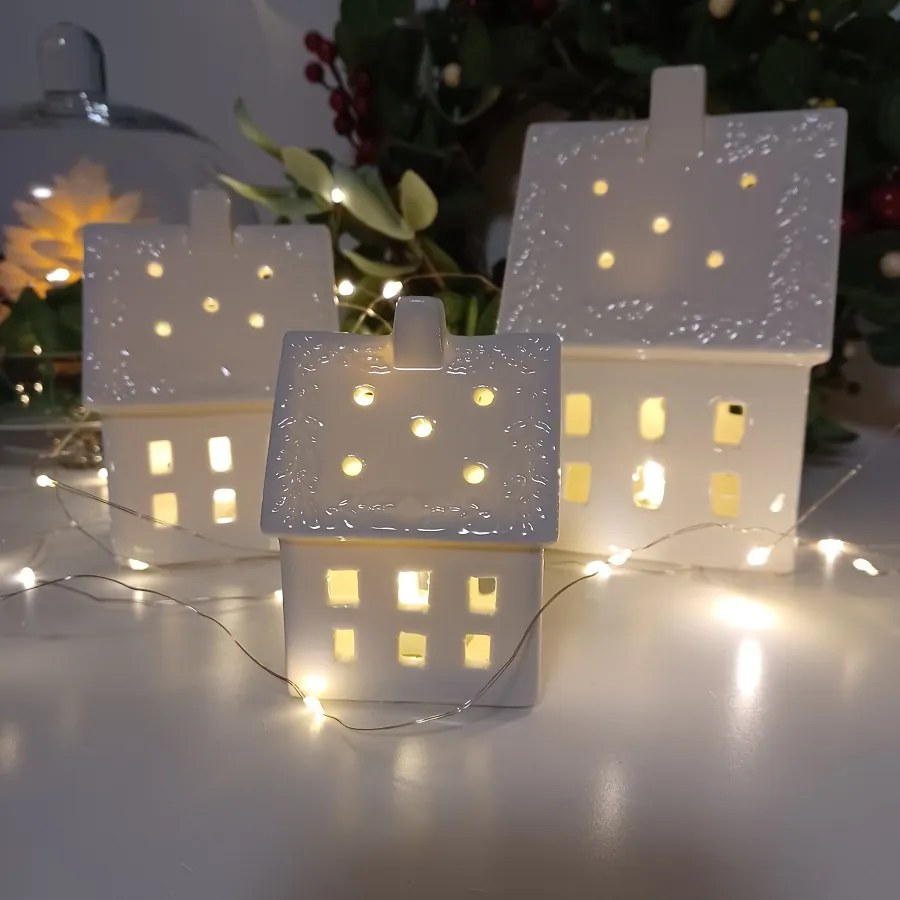 LED dekorace keramický domeček, 8,5 × 6,9 × 12,9 cm, teple bílá, 2× LR44