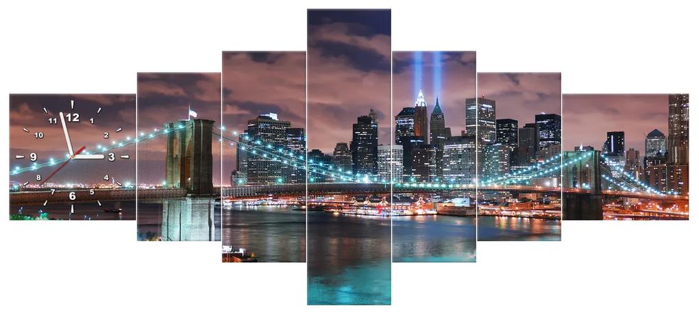 Gario Obraz s hodinami Panorama Manhattanu - 7 dílný Rozměry: 210 x 100 cm
