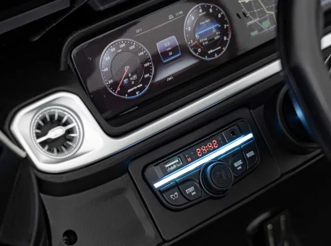 Elektrické autíčko Mercedes Benz G63 AMG XXL bílé