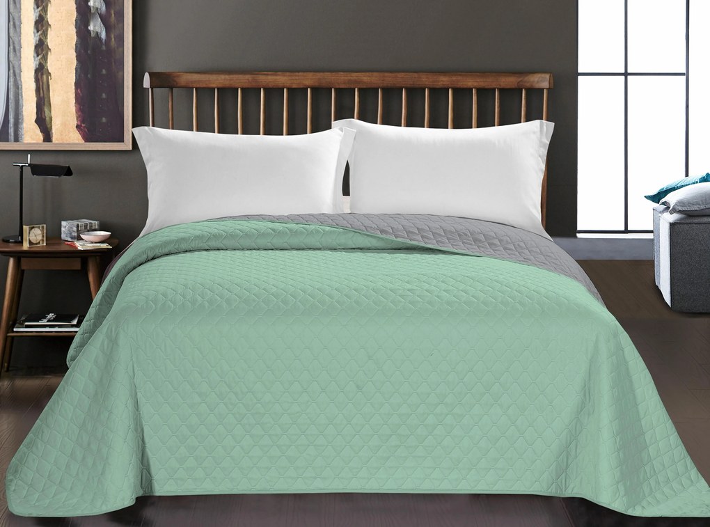 Oboustranný přehoz na postel DecoKing Axel zeleno-šedý