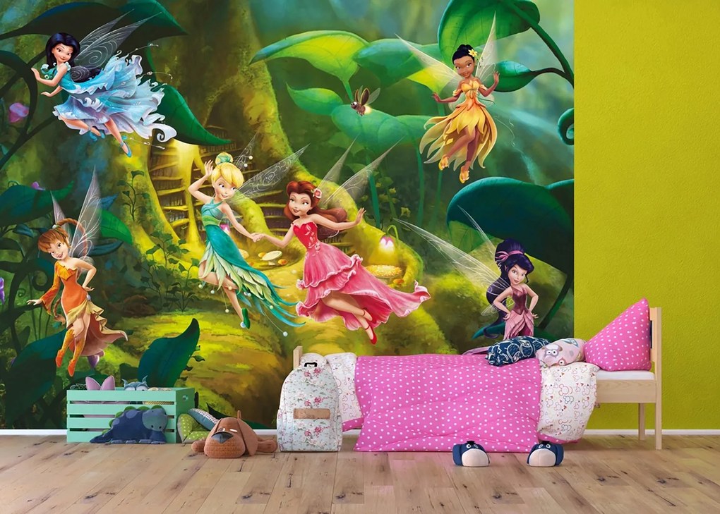 Vliesová fototapeta na Louce Před Zámkem, Disney Princezny | 360 x 270 cm | DFTDNXXL5003