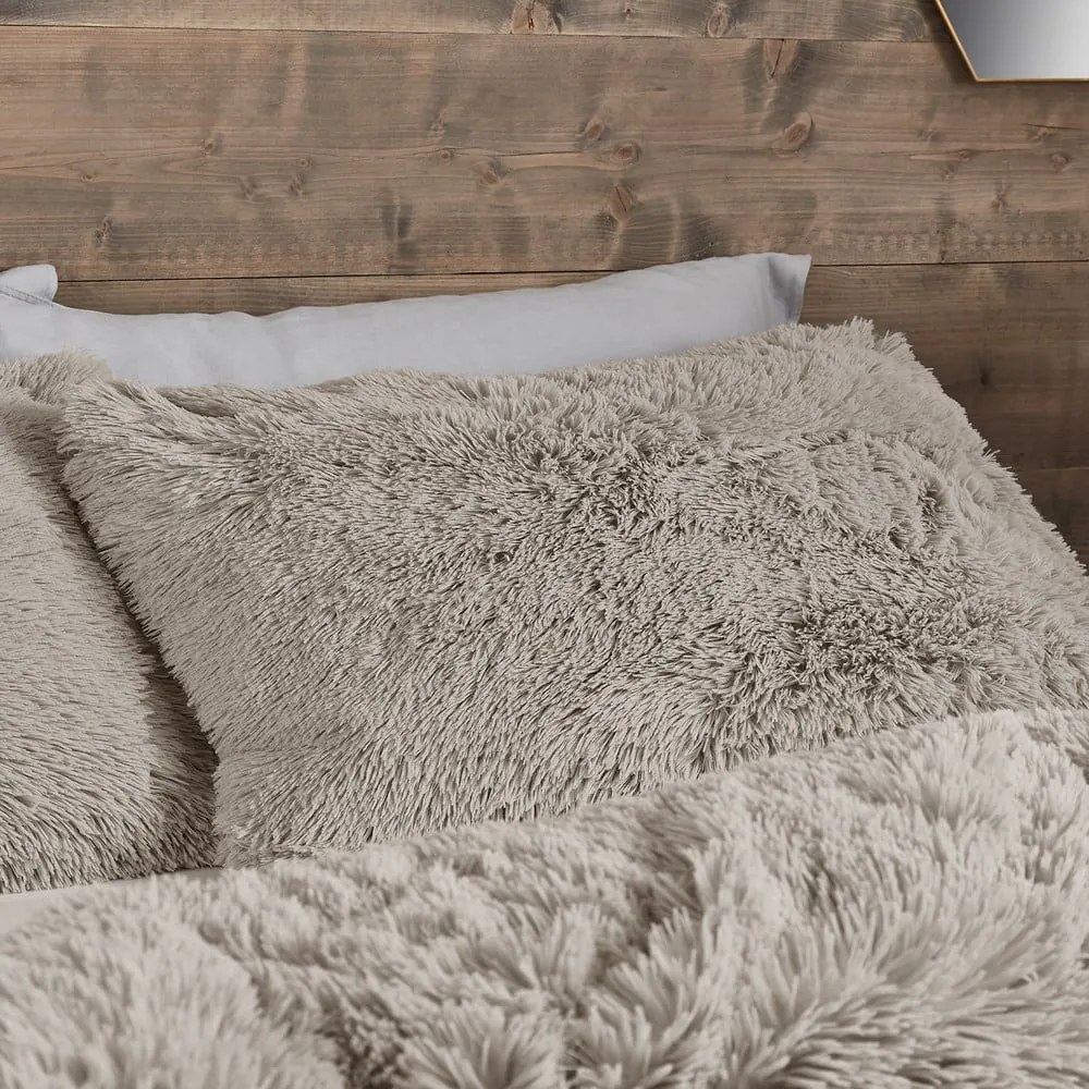 Prodloužené hnědé povlečení na dvoulůžko z mikroplyše 230x220 cm Cuddly – Catherine Lansfield