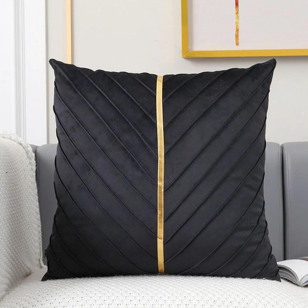 Elegantní dekorační potah na polštářek se zlatým proužkem Barva: Černá