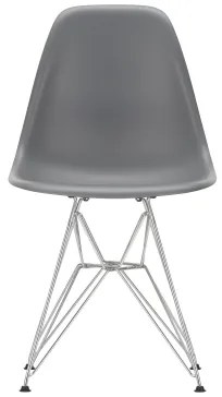 Eames Plastic Chair DSR chrom grafitová bílé na koberec Vitra